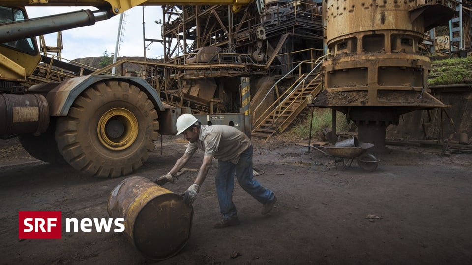 Raw material deposits and poverty - Poverty despite resource wealth ...