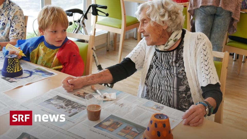 Senioren und Schulkinder - Altersheim trifft Klassenzimmer – ein ...