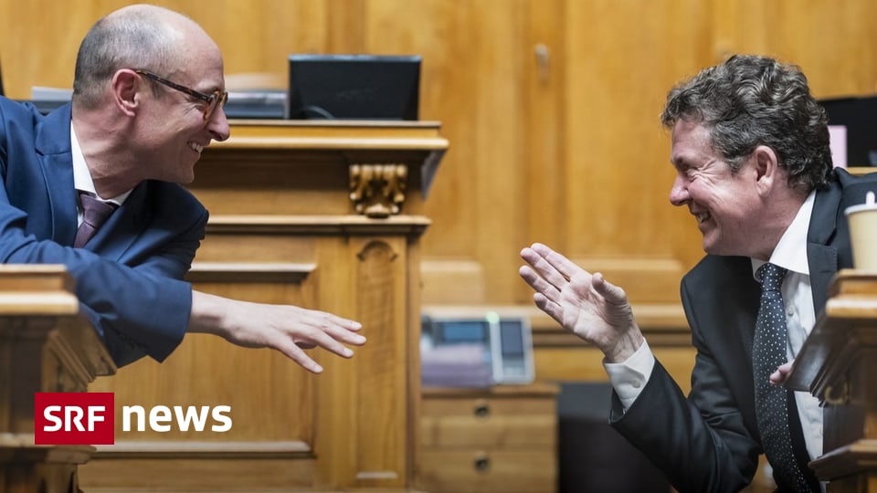 Nationalrat nimmt Marathondebatte zur SRG-Initiative auf - News - SRF