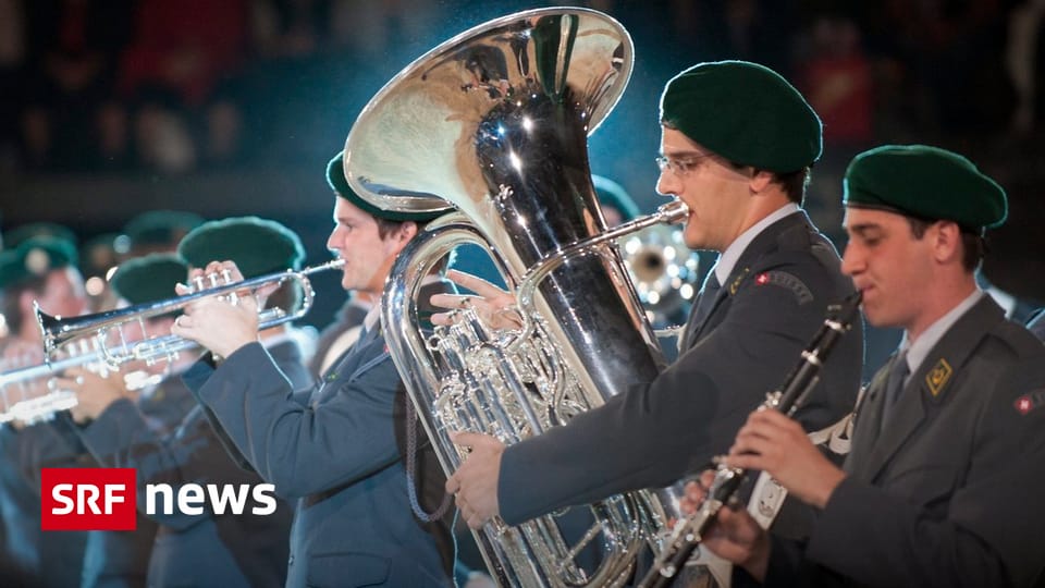 Vorwärts Marsch - Die Liebe der Politik zur Militärmusik - News - SRF