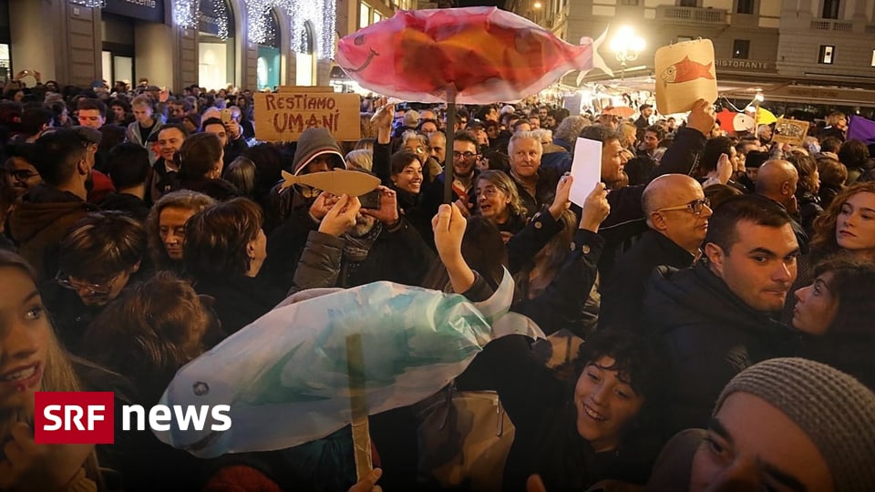 Proteste in Italien - Zehntausende «Sardinen» demonstrieren gegen ...