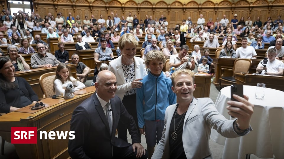 175 Jahre Bundesverfassung - Michael Elsener nimmt Bundesräte auf den Arm – geht das zu weit ...
