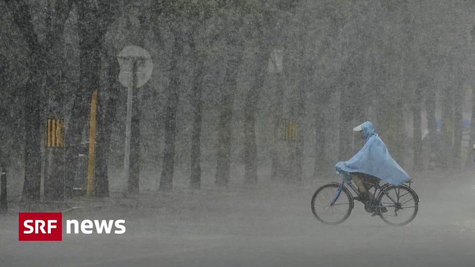 Bukkit brown onlyfans she cracked the door sticking her