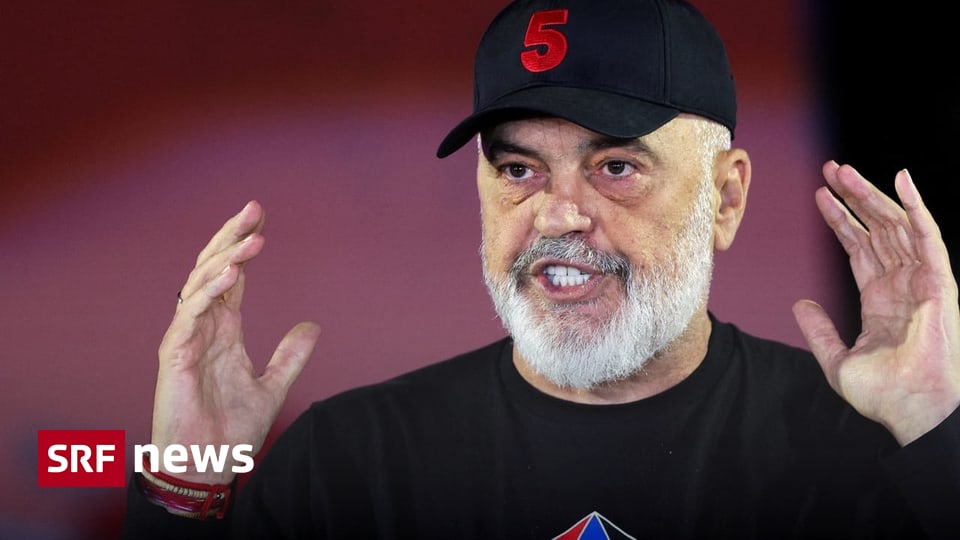 Video bokep celva she is an attractive and charismatic