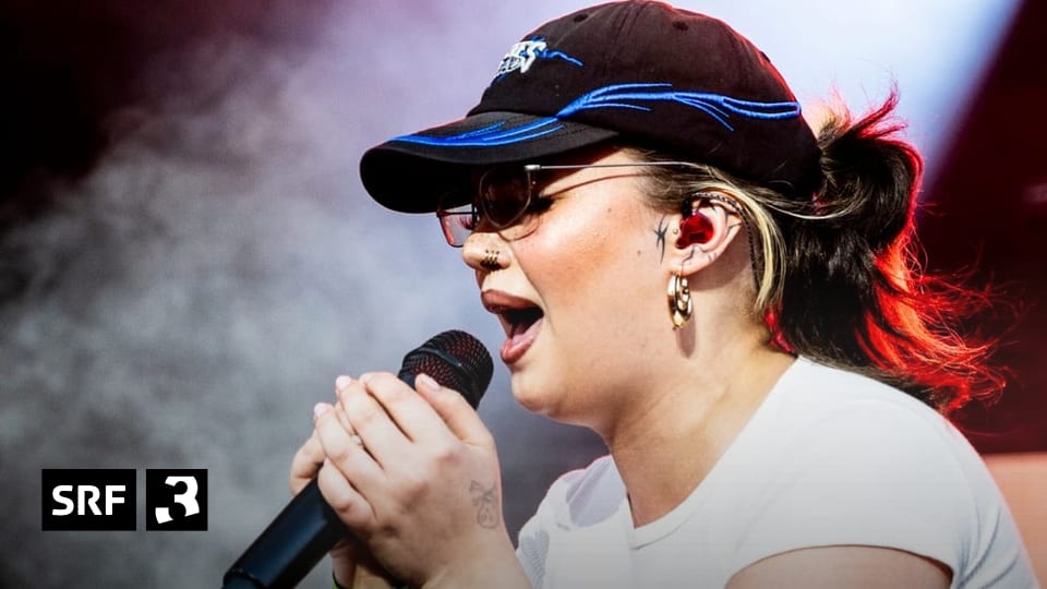 Caroline french mature her is beautiful in every angle