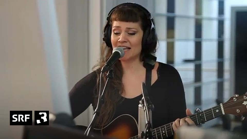 Musik - Video: Heidi Happy singt ihren neuen Song «Garden Town» - Radio ...