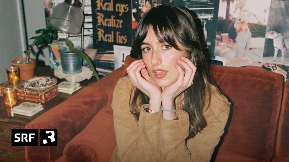 Neue Musik - Elle Coves: die Stimme der Generation-Z - Radio SRF 3 - SRF