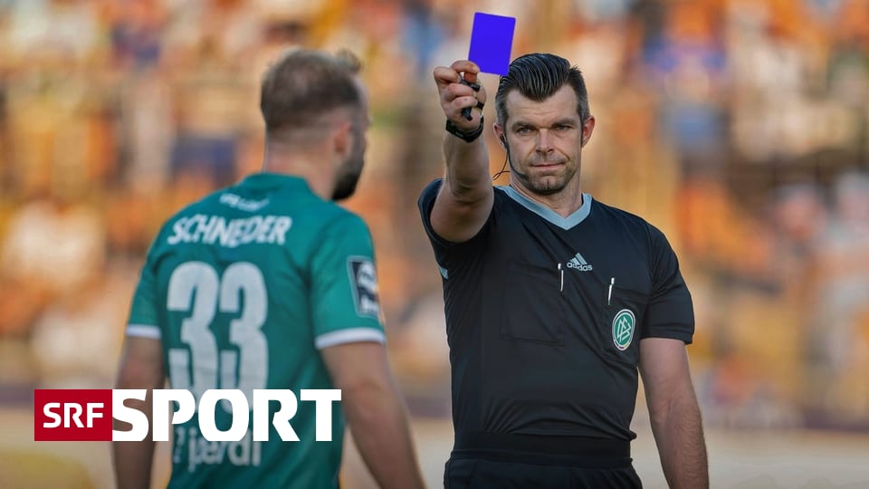 Zeitstrafen bald im Fussball? - Fifa bestätigt: Blaue Karte wird ...
