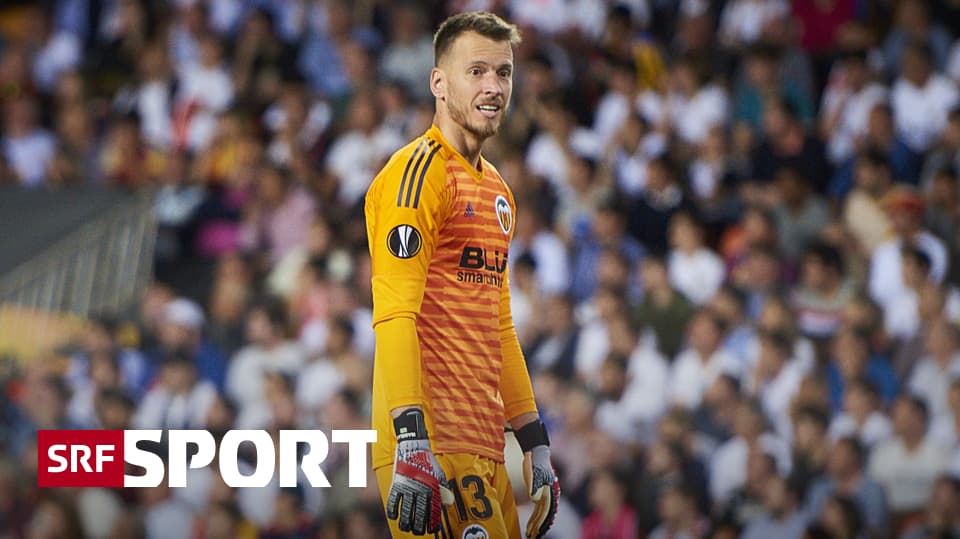 Internationale Fussball-News - Barcelona holt Goalie Neto von Valencia ...